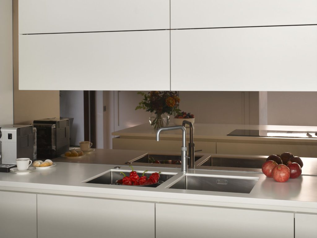 Bronze Mirror Splashbacks - MCK Splashbacks